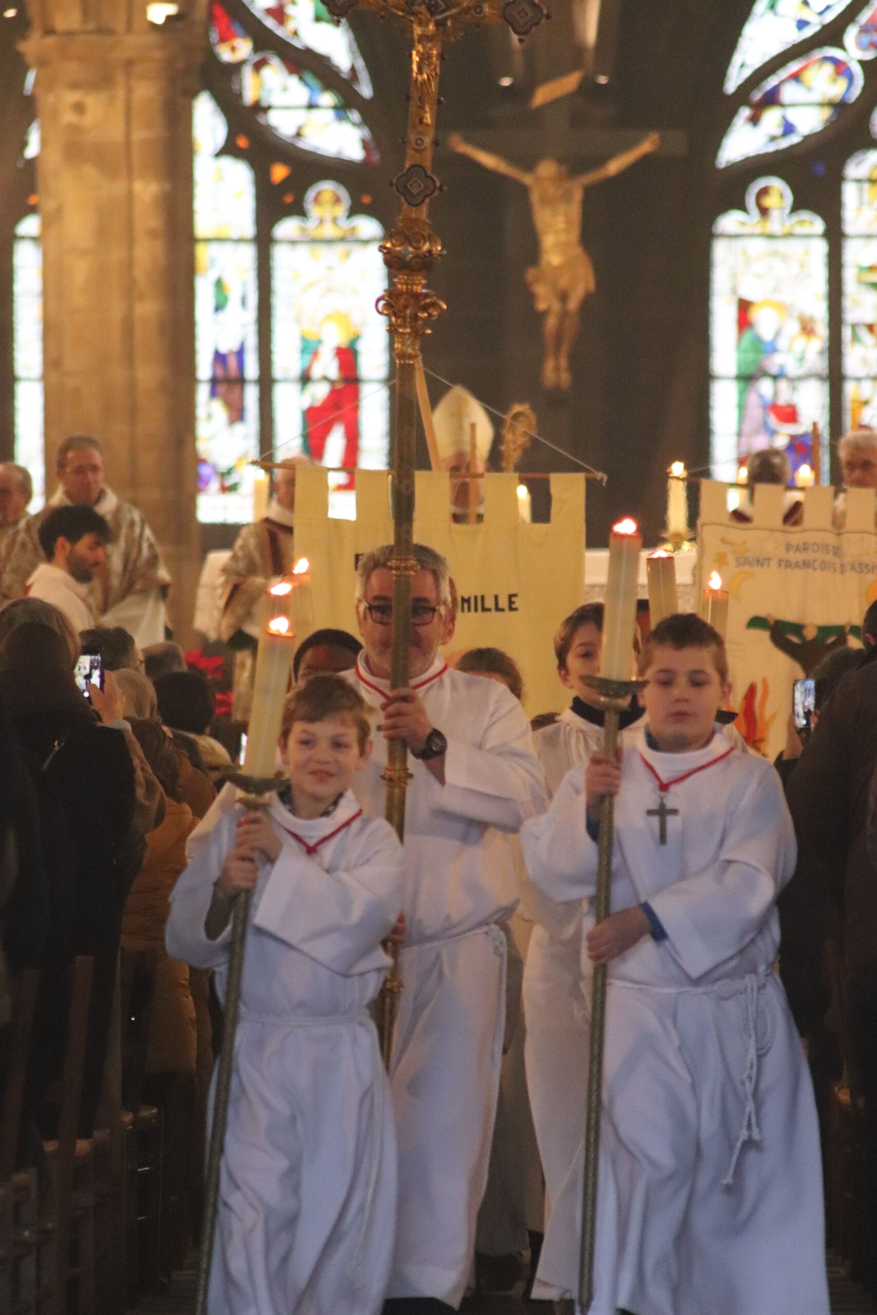 Clôture jubilé 28-12-25 - ©C. de Framond (118) - Diocèse de Moulins