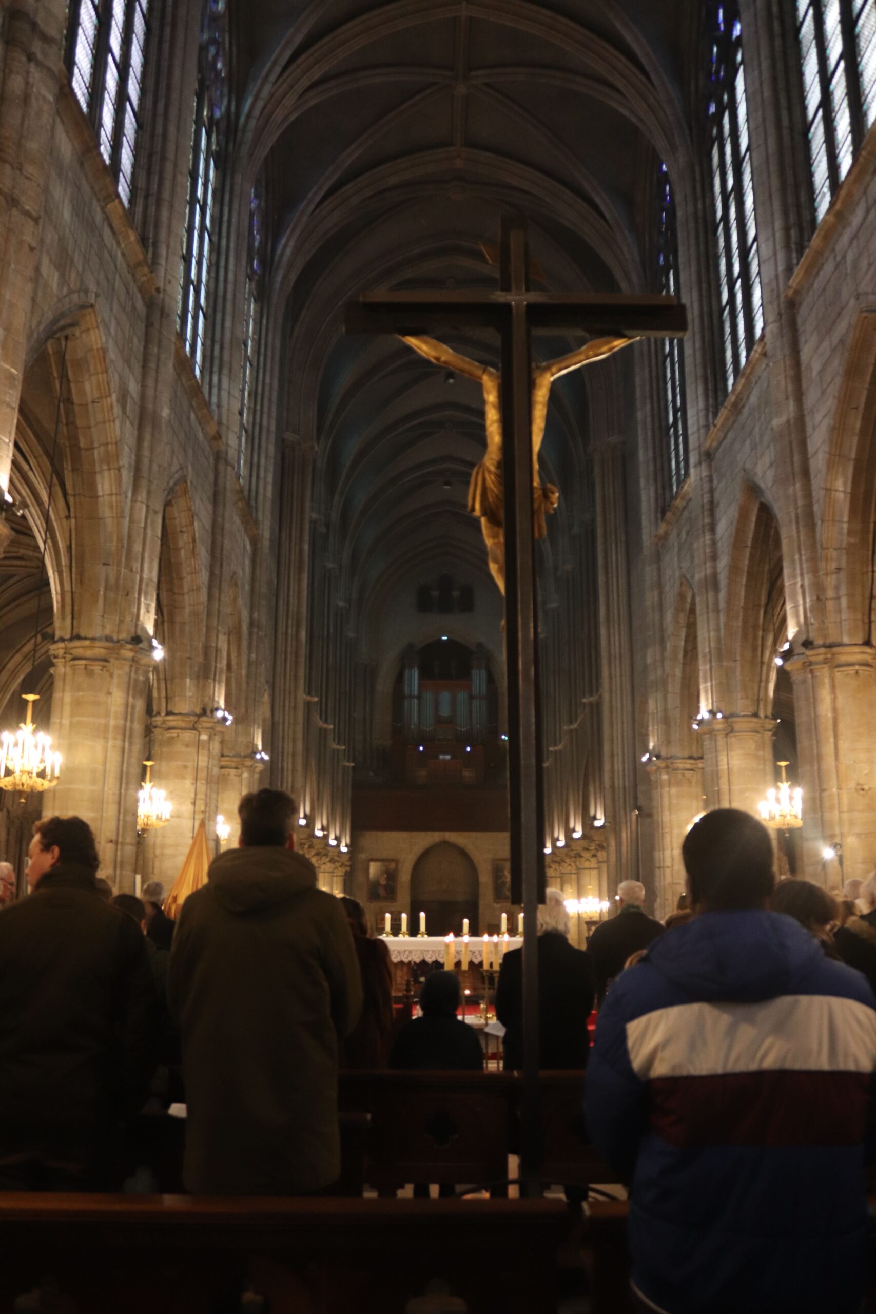Clôture jubilé 28-12-25 - ©C. de Framond (58) - Diocèse de Moulins